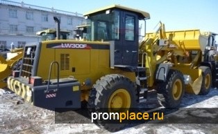 Фронтальный погрузчик LW300F