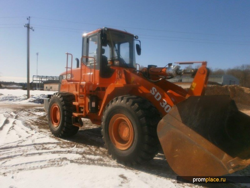 Фронтальный погрузчик Doosan SD300