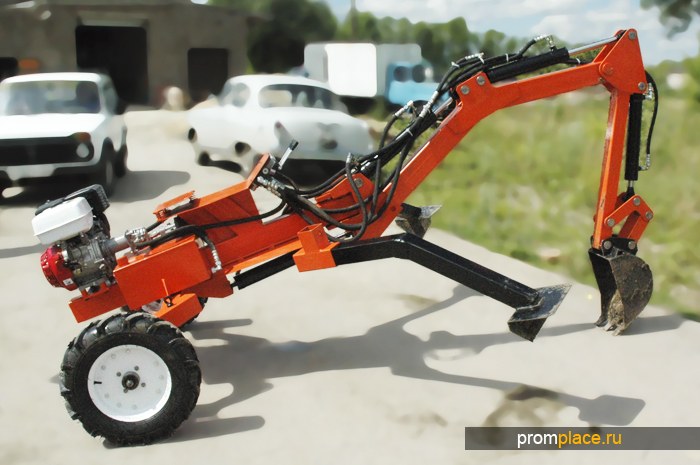 Мини-экскаватор прицепного типа Mini Digger-2500